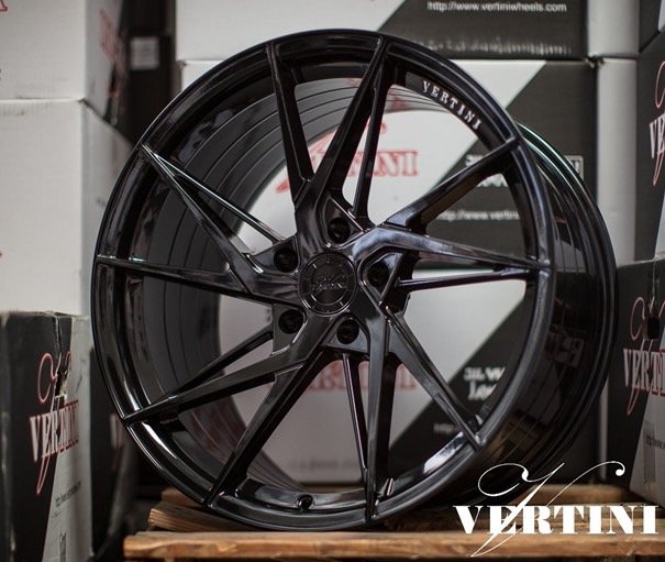 全新鋁圈 正品 VERTINI RF1.9 RFS1.9 19吋旋鍛 亮黑 5孔 112 114.3 120 108 | Yahoo拍賣