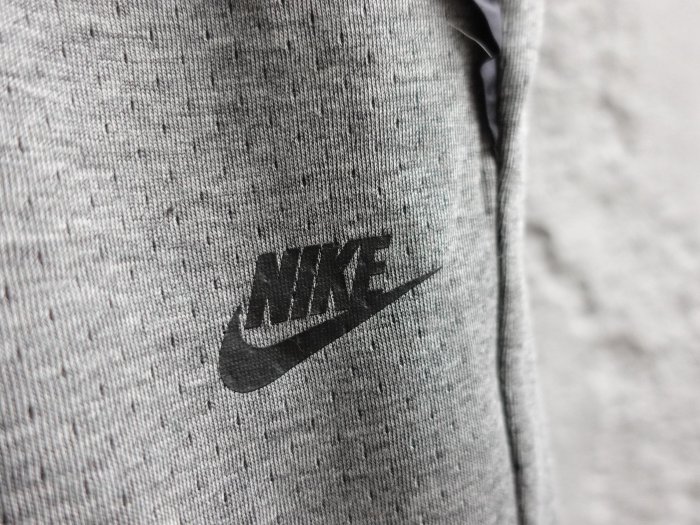 CA 美國運動品牌 NIKE 女款 淺灰 休閒七分褲 M號 一元起標無底價E247 | Yahoo拍賣