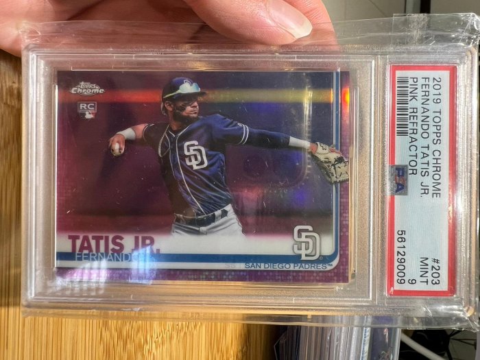 2019 Topps Chrome Fernando Tatis JR. Pink Refractor Base PSA9 | Yahoo拍賣