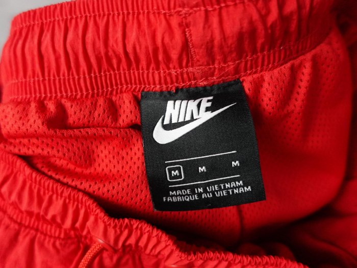 CA 美國運動品牌 NIKE 紅與黑 縮口 合身版 休閒九分褲 M號一元起標無底價B991 | Yahoo拍賣