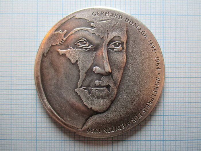 諾貝爾獎得主Gerhard Domagk(1939年醫學獎).拜耳紀念銀章 | Yahoo拍賣