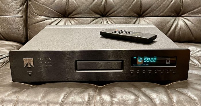 傳奇銘器 頂級經典銘品 難得一見 THETA Data Basic CD 轉盤 一元起標 | Yahoo拍賣