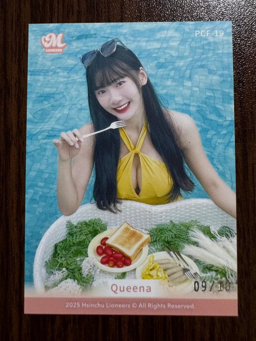 2025 Muse Girls 新竹攻城獅 慕獅女孩 Queena 泳裝簽名卡 限量10張 09/10 | Yahoo拍賣