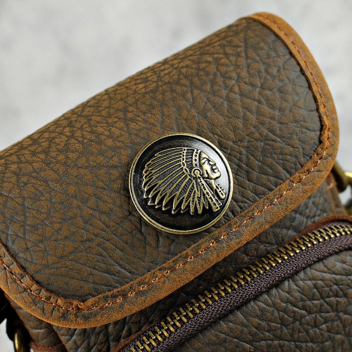 【桑園の】頂級皮質 瘋馬皮 頭層牛皮 復古擦色 帥氣中性 腰掛包 斜背包 兩用 D 6367 | Yahoo拍賣