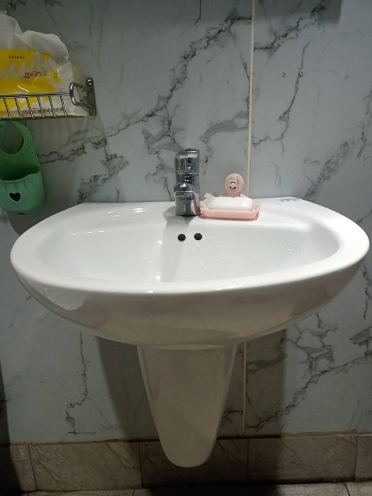 【阿貴不貴屋】 CAESAR 凱撒 L2220S / B260C 面盆配短瓷腳 洗臉盆 面盆 | Yahoo拍賣