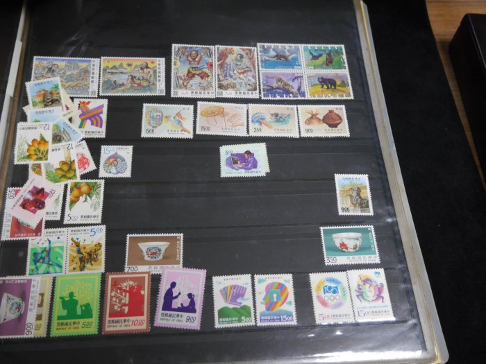 【阿輝の古物】台灣郵票_集郵冊_#E20 | Yahoo拍賣