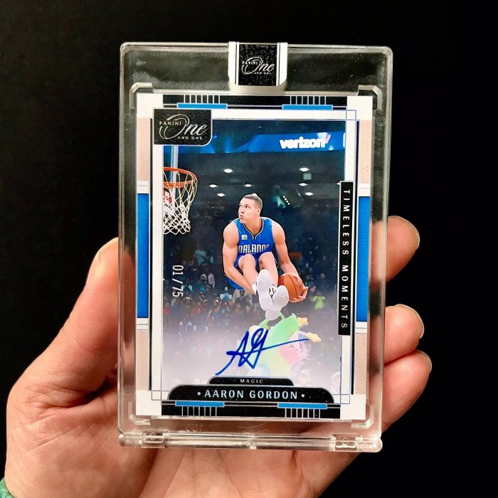 爆款 最新2024年 one and one 隊 登 簽字 Moment 時 古玩 收藏 球星卡 【二手】【白日夢想家】-731 | Yahoo拍賣