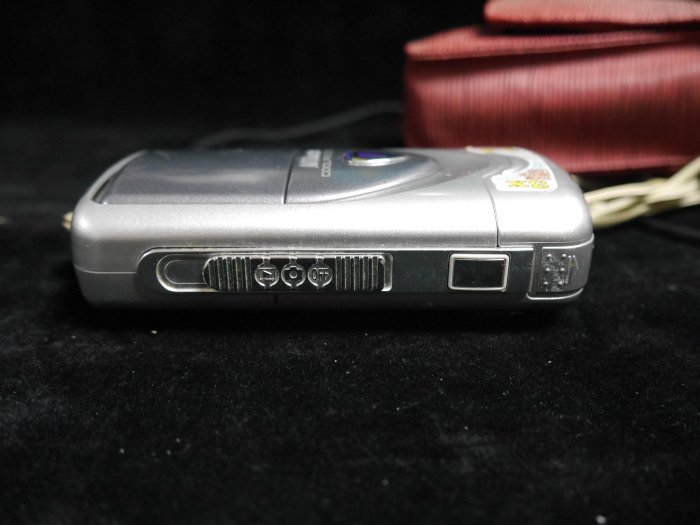 【阿輝の古物】數位相機_Nikon E3500_附電池_未測試_#E29 | Yahoo拍賣