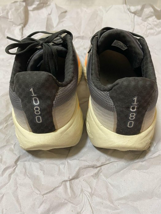 NEW BALANCE NB 1080v14 US10.5慢跑鞋 2E 寬楦 男鞋(M1080P14-2E) 高雄沿線火車站面交可議地點或屏東 ...