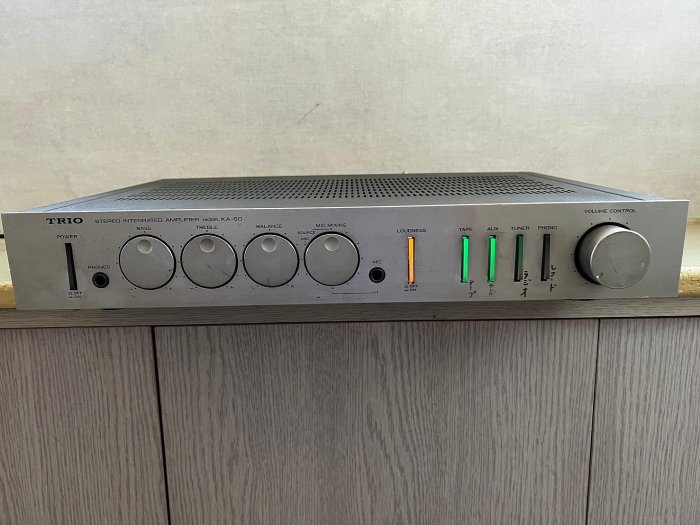《一元起標 無底價》日本製 TRIO KA-60 綜合擴大機 (現貨/有使用痕跡/旋鈕、亮燈OK/有唱投放大可聽黑膠)賣場有其他競標 歡迎逛逛 | Yahoo拍賣