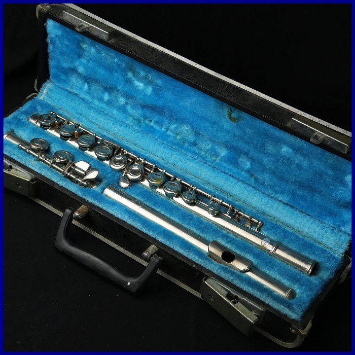 【桑園の】藏讓 管樂器 長笛 附外盒 (委託品) T 8051 A03 | Yahoo拍賣