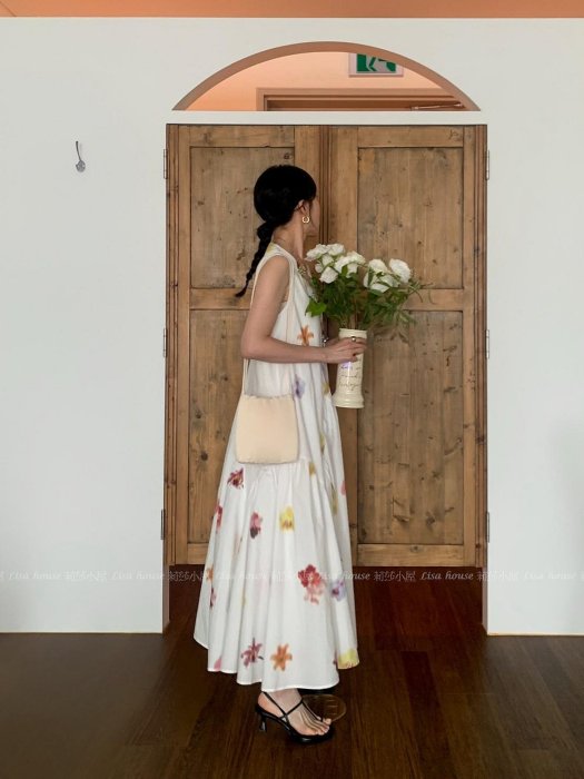 【莉莎小屋】正韓 Korea 春夏新品代購 花朵拼接背心洋裝👚👖 OP0705 | Yahoo拍賣