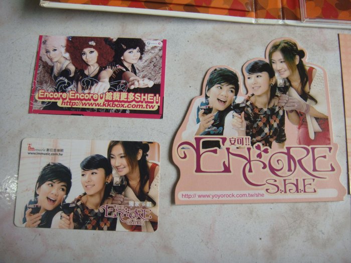 音樂城\[D-S3001-6]S.H.E \ENCORE 安可！！ VCD候鳥MV+再見了.可魯+廣告精華 CD+VCD | Yahoo拍賣