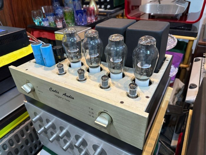 【杰士音響→中古買賣交換】舜元Cadis Audio Vagary two 300B 真空管後級，A類24瓦，全機搭棚，製作精良 | Yahoo拍賣