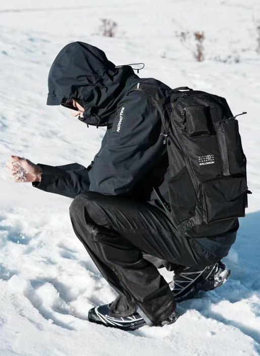 代購 vip九折MM6 X Salomon 聯名膠囊系列登山包3880高 | Yahoo拍賣