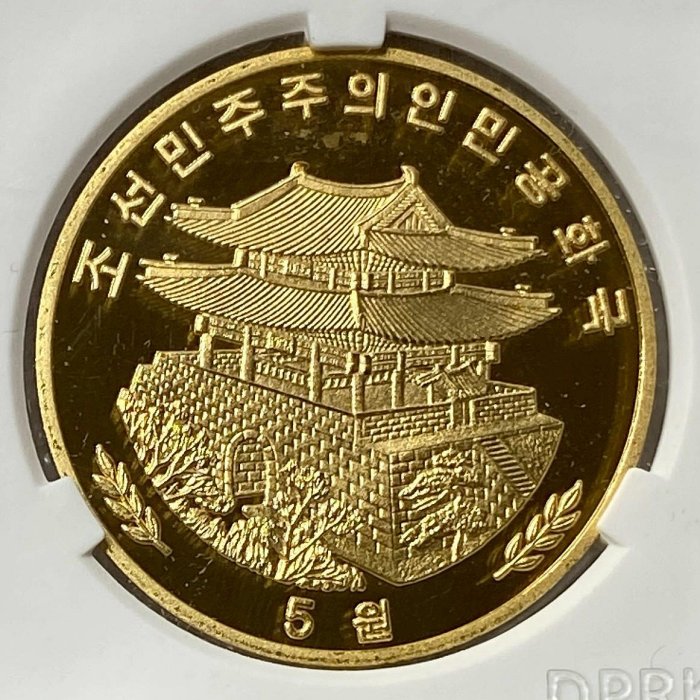 週日20:00【251102-T121】標品以圖為準=鑑定盒=1枚=保真=2017年北韓彩色雞年紀念5韓元銅幣 | Yahoo拍賣