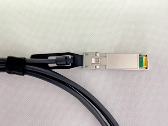 台灣現貨 全新 10G DAC 直通線 SFP CABLE 光纖 SPF+ 模組 交換器對接 跳接線 SFP網卡 1米 | Yahoo拍賣