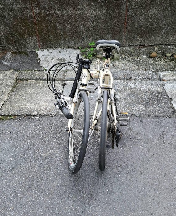 二手~KHS功學社 F20-T2 珠光白 20吋 16段變速 鋁合金折疊腳踏車 小徑 小折 單車~功能正常 | Yahoo拍賣