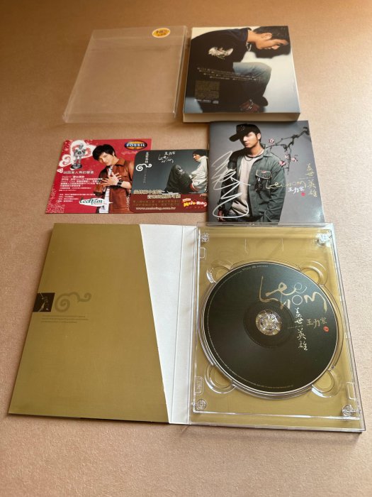 親筆簽名 王力宏 蓋世英雄 2005年發行紙盒首版CD 原始外膠膜 來電鈴聲卡 DM | Yahoo拍賣