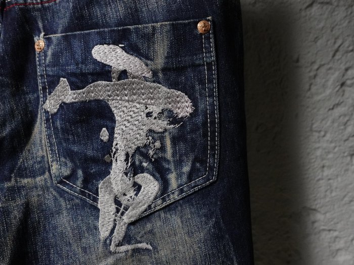 CA 墨達人 BIG TRAIN 藍系仿舊刷紋 牛仔短褲 M號 一元起標無底價E16 | Yahoo拍賣