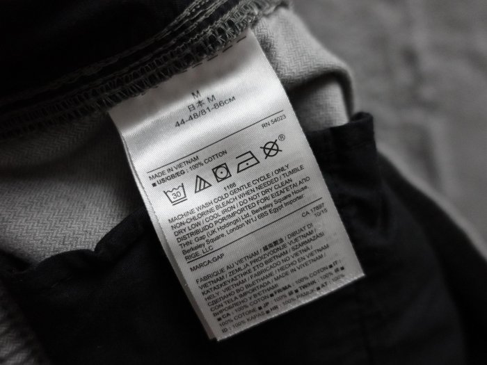 CA 美國休閒品牌 GAP 淺灰 縮口 合身版 休閒九分褲 M號 一元起標無底價E126 | Yahoo拍賣