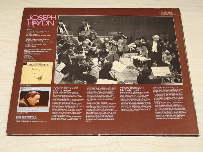 【駱克二手古典黑膠】HAYDN MICHELANGELI EDMOND DE STOUTZ 封套黃斑 輕微碗狀 雙面皆刮傷 C06502614 EMI | Yahoo拍賣