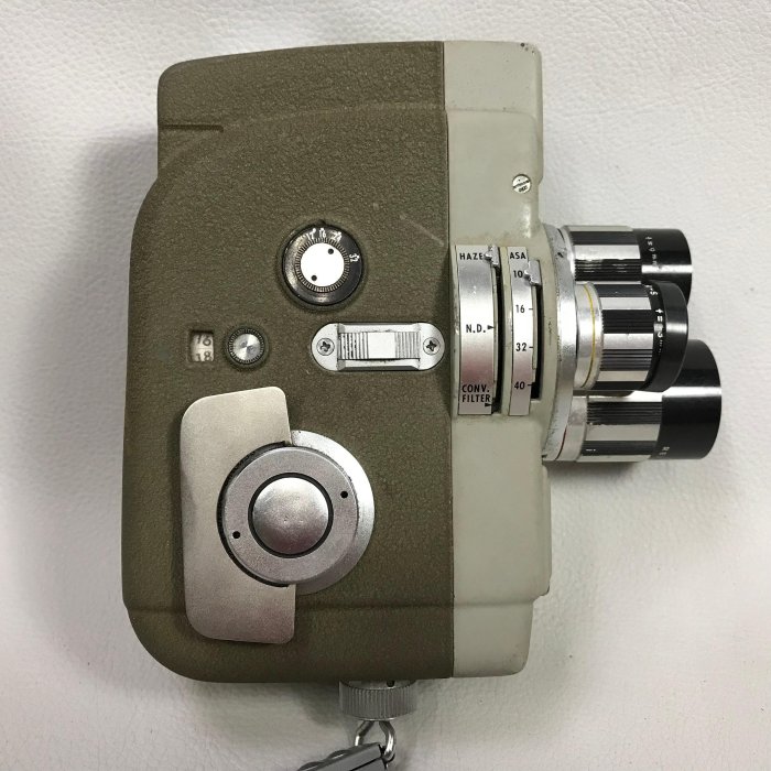 【藏舊尋寶屋】老日本 超經典3鏡頭高階8公分發條機械攝影機Sekonic Elmatic 8 底片相機 附原皮套及簡介※2505080422165-27J※ | Yahoo拍賣