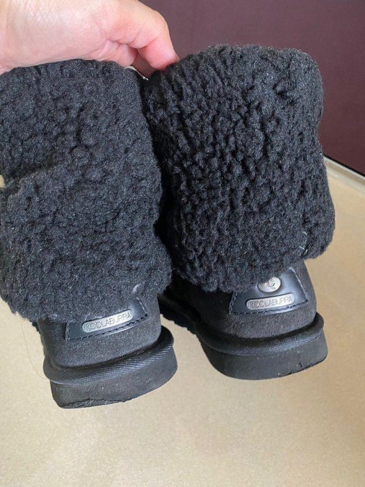 全新正品 閒置 KOOLABURRA by UGG 澳洲頂級羊毛 黑色毛靴 雪靴（UK3） | Yahoo拍賣