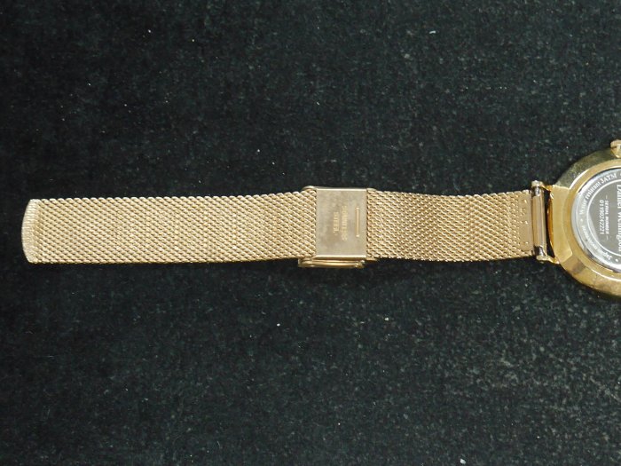 【阿輝の古物】手錶_DW Daniel Wellington_可運作_錶面有刮痕 錶帶有使用痕跡_#E19 | Yahoo拍賣