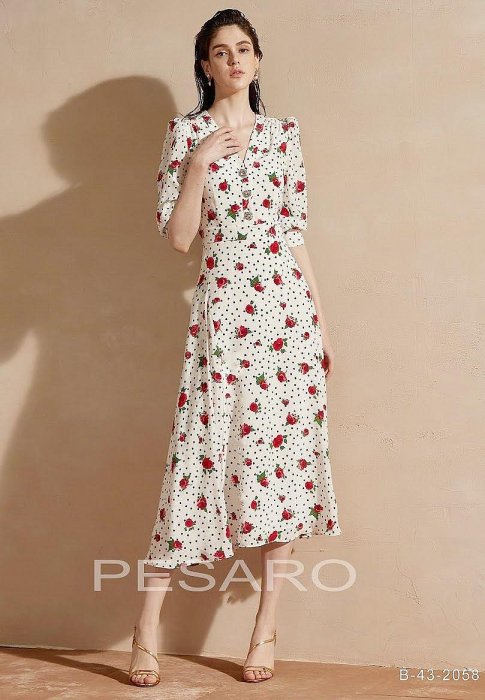 ※funnyy_lee※ PESARO 黃蕙玲 2022春夏 全新 紅色 V領亮鑽釦 桑蠶絲印花長洋裝 | Yahoo拍賣