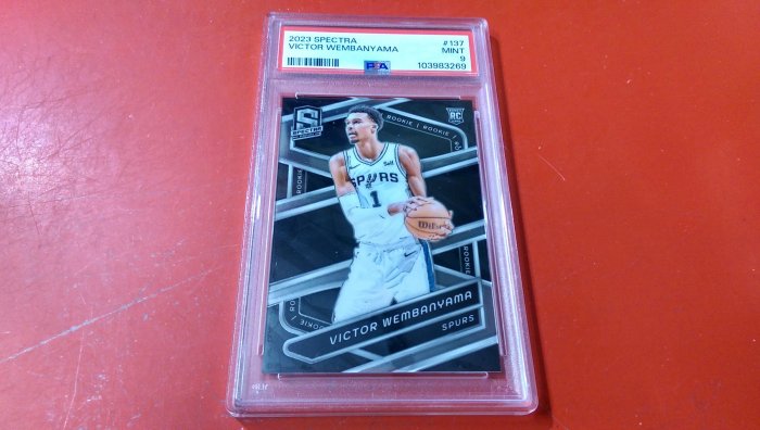 J45】23-24 Spectra【Victor Wembanyama】PSA 9 RC 新人鑑定卡 | Yahoo拍賣