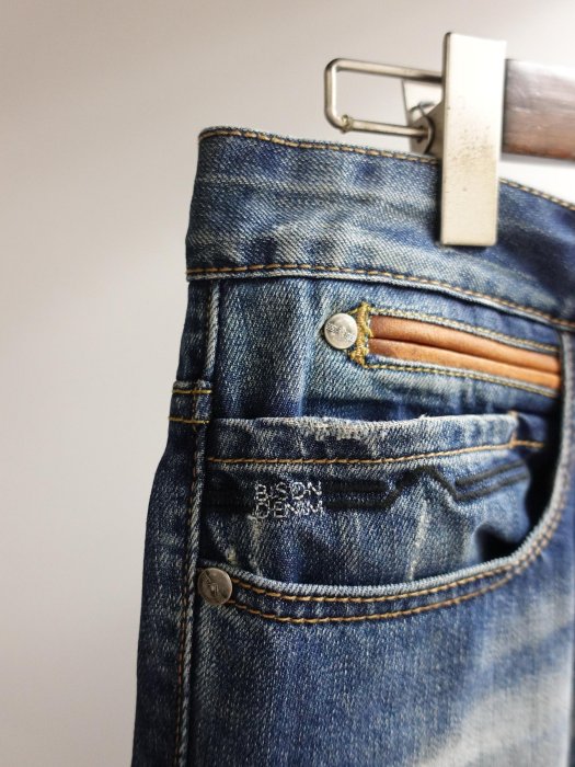 CA BISON DENIM 藍系仿舊刷紋 直筒 牛仔褲 32腰 一元起標無底價A912 | Yahoo拍賣