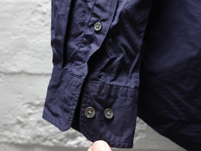 CA 日本品牌 UNIQLO 深藍 純棉 長袖襯衫 L號 一元起標無底價D47 | Yahoo拍賣