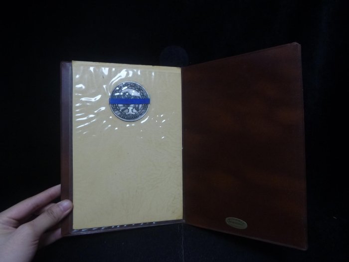 【阿輝の古物】紀念章/紀念幣_淡水線火車榮退紀念_1988年7月1日_#E29 | Yahoo拍賣