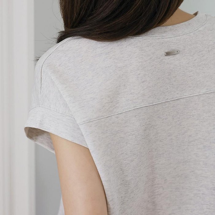 Bellee 正韓 背後小鐵標圓領包袖棉質上衣 (3色) 【0724-14】 | Yahoo拍賣