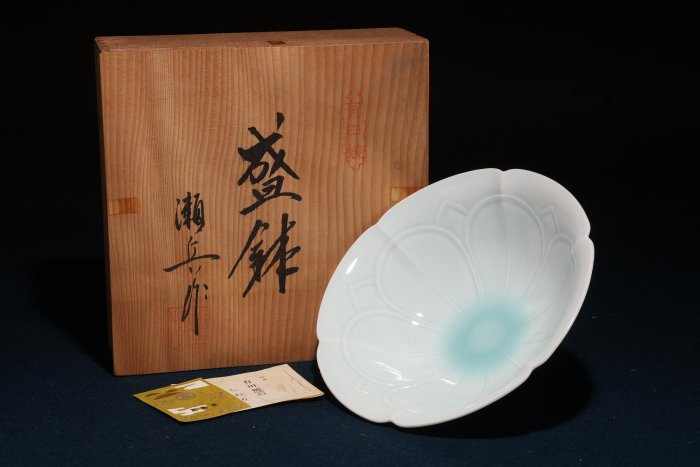 7/13結標 有田燒 瀬兵窯 影青白瓷 蓮瓣斗笠盞 CDG0024 -茶道具 侘寂 日本茶道 品茶 煎茶器 茶器 茶盤 水指 茶碗 茶杯 湯吞 茶葉罐 | Yahoo拍賣