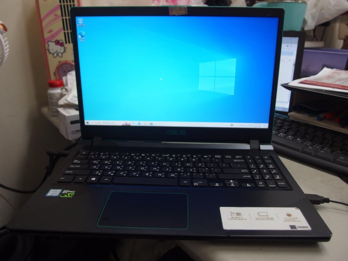以琳の屋~華碩 ASUS X560 i5-8250U 15.6吋 筆記型電腦 請看說明 『一元起標 』(30011) | Yahoo拍賣