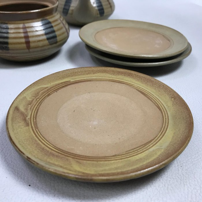 【藏舊尋寶屋】老日本 陶湯呑 陶瓷壺 陶盤/茶杯組 共3組 12入(一元起標)※2508210815363-3J※ | Yahoo拍賣