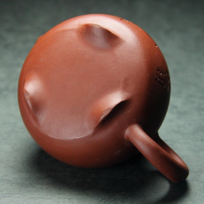 【桑園の】早期 紫砂壺 標準壺 刻字款 K 4084 | Yahoo拍賣