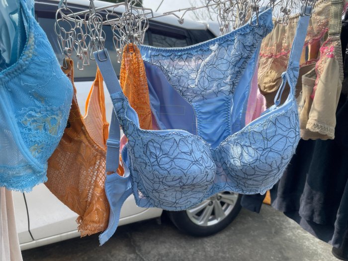 🌈 彩虹二手舖 SWEAR 思薇爾 F85 = 38F | Yahoo拍賣