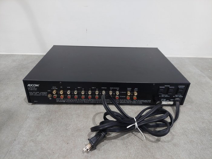 【標標樂】【 美國ADCOM GFP-555II 前級擴大機】低價起標 無底價 | Yahoo拍賣