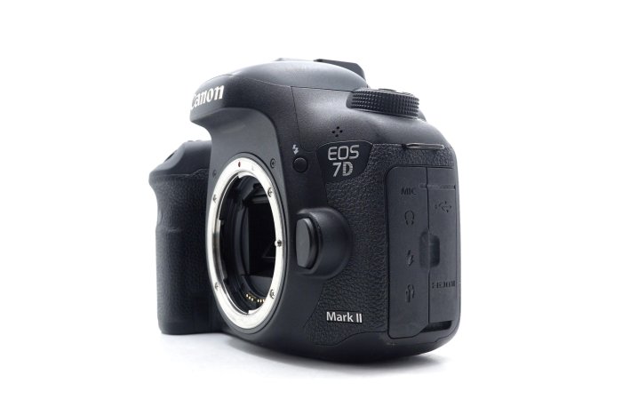 【台中青蘋果】Canon EOS 7D Mark II, 7D2 單機身 二手 APS-C 單眼相機 #95937 | Yahoo拍賣