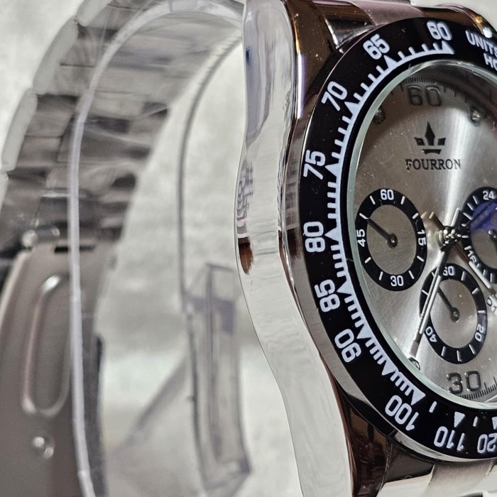 【一元起標】【精品廉售/手錶】潮牌Fourron 三眼 高端石英男士錶/原裝精鋼錶帶*高價好錶*很新美品 | Yahoo拍賣