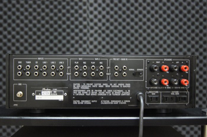 ACCUPHASE E-302 黑色綜合擴大機 | Yahoo拍賣