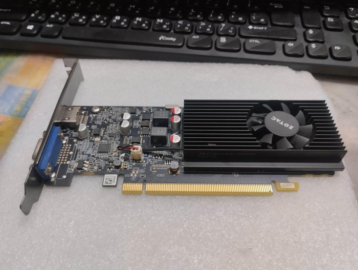外觀新(NVIDIA 10系列/ GT1030晶片)索泰 GeForce GT 1030顯示卡(高速DDR5/2G)+(具備 傳統1個VGA ...