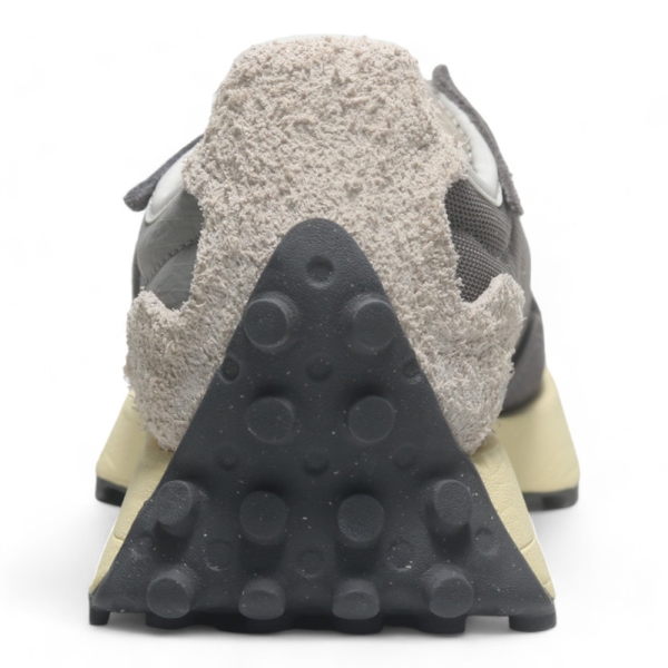 NEW BALANCE 休閒鞋 NB 327 深灰 奶油黃底 麂皮 復古 男女 U327WRF | 慢跑鞋 | Yahoo購物中心