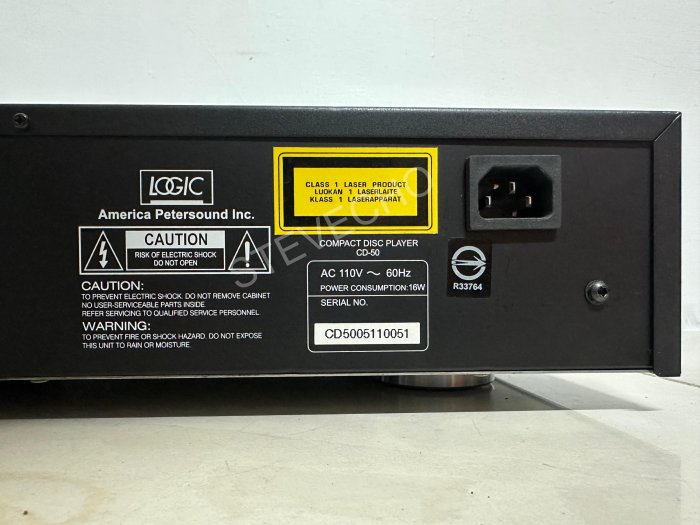 美國 LOGIC CD-50 CD播放機 雷射唱盤 | Yahoo拍賣