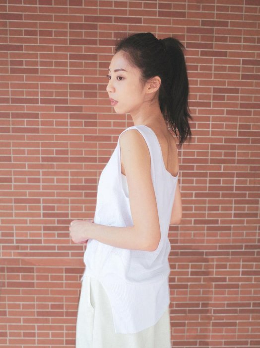 🍦台灣設計品牌 UUIN 棉質雕花背心 一元起標 iroo la feta Jamie Chen so nice moma | Yahoo拍賣