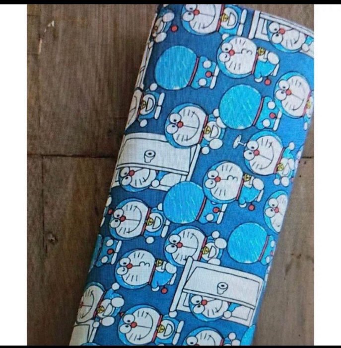 豬豬日本拼布 限量版權卡通布 哆啦A夢小叮噹與任意門(藍色款)厚綿斜紋布/60％綿40％聚酯材質 | Yahoo拍賣