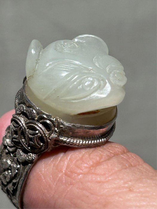 清代和闐白玉虎頭帽正戒指（已預訂） | Yahoo拍賣